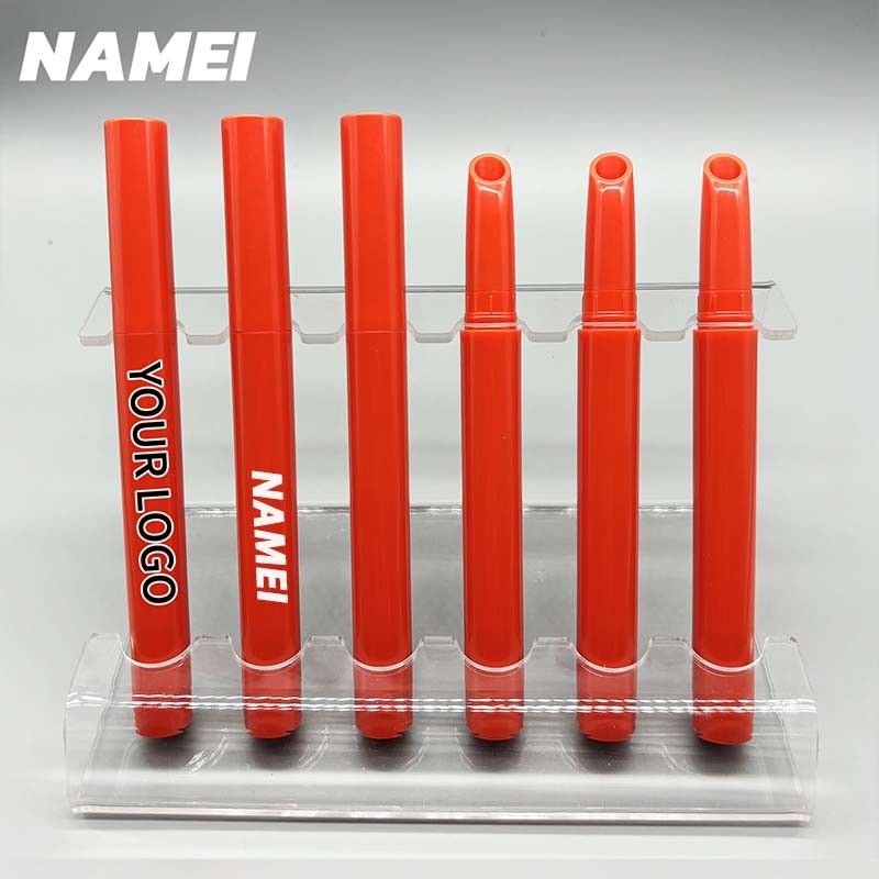 Built-in Applicator Lipstick Tube With Standard Capacity